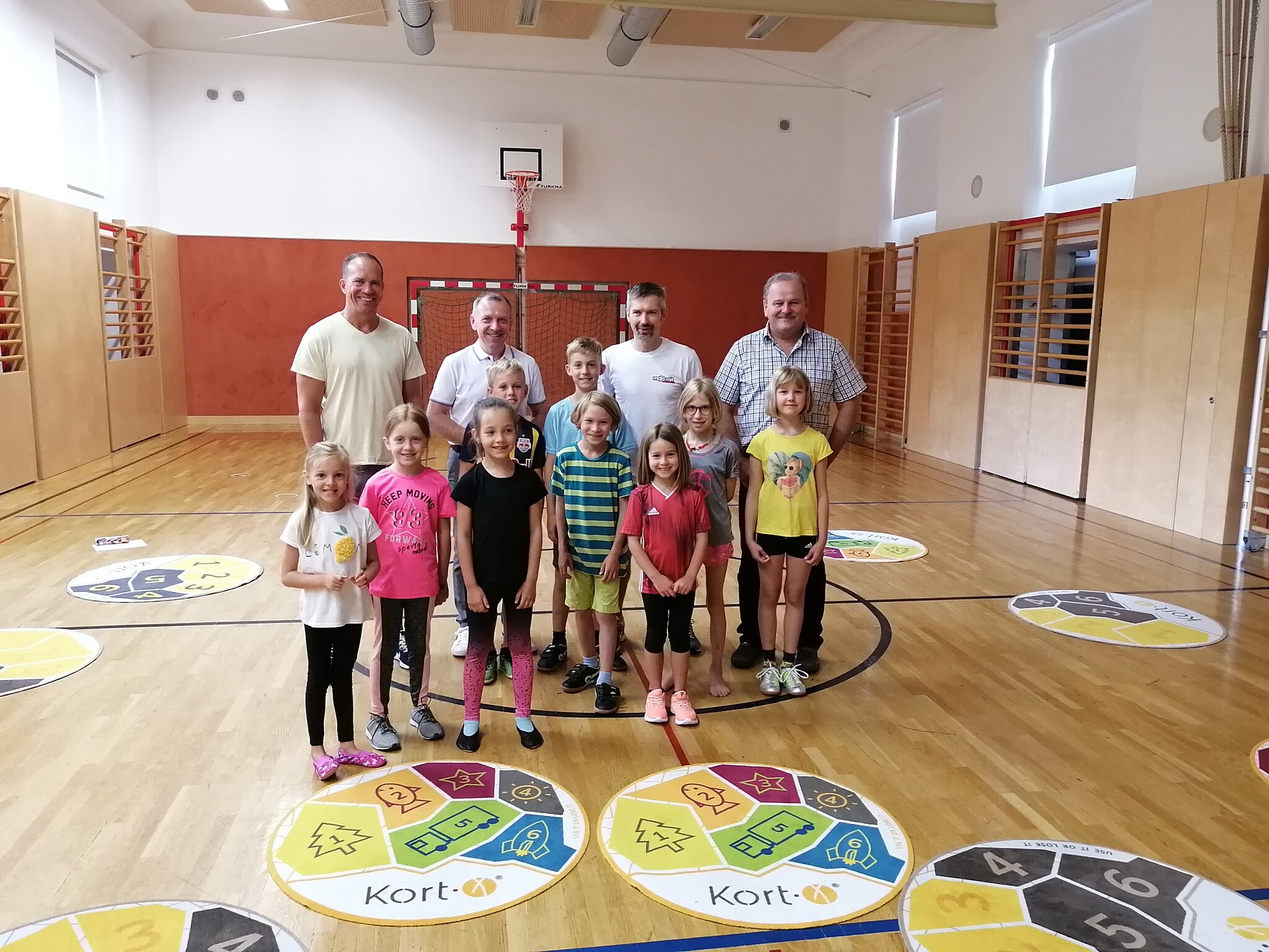 Gehirntraining: Ferienspiel: Startschuss am Kort.X Kinderteppich ...