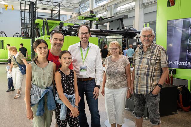 Mehr als 10.000 Gäste: Tag der offenen Tür bei Engel in St. Valentin - Enns