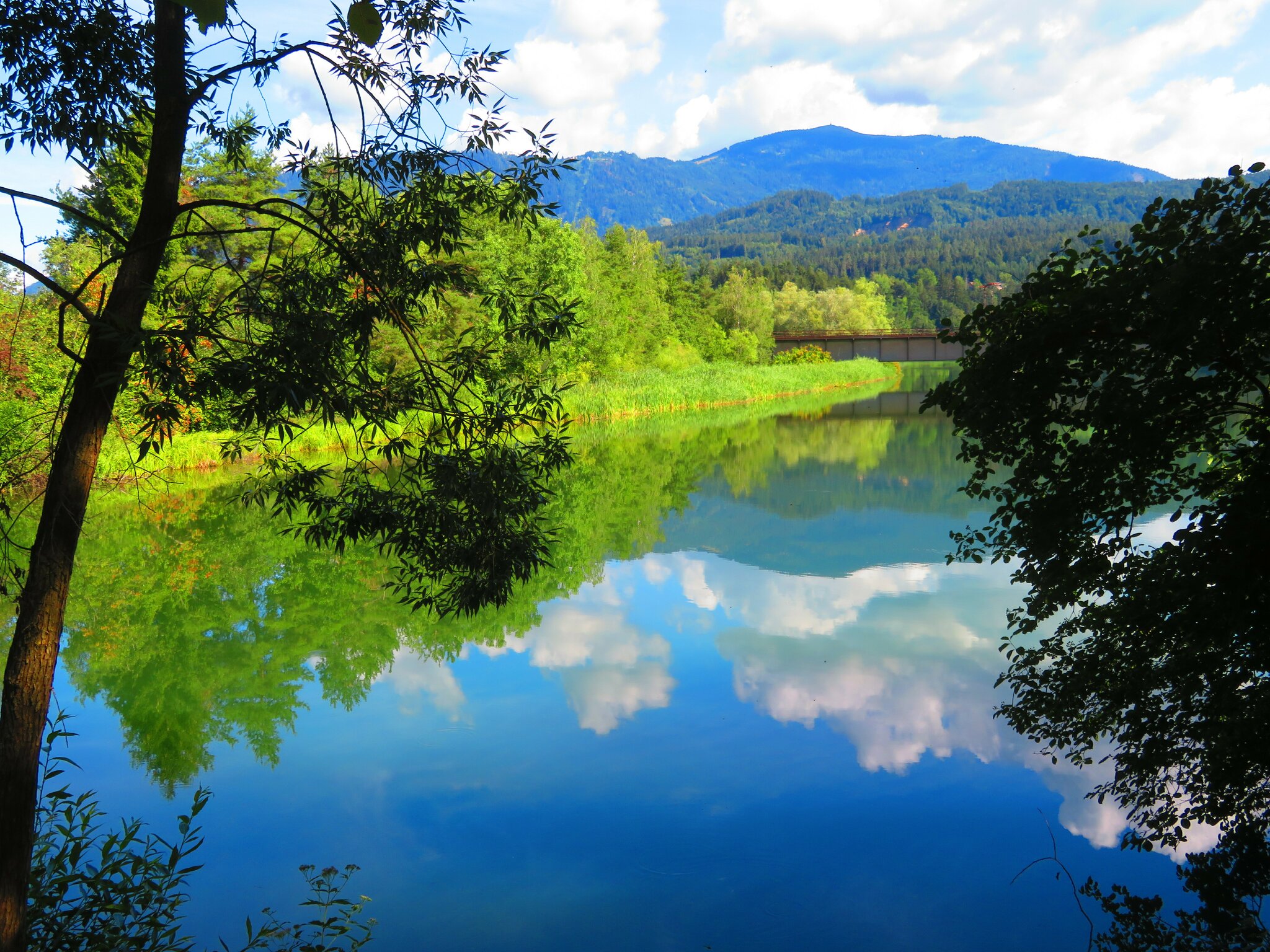 Wernberger Drauschleife: Wanderung zum Kloster Wernberg - Villach
