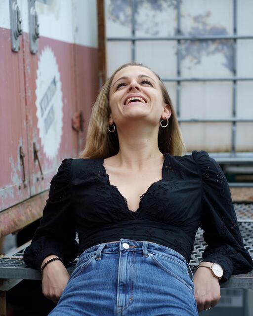 Flachgauer Dialekt-Pop: Fräulein Peter veröffentlicht neue Single ...