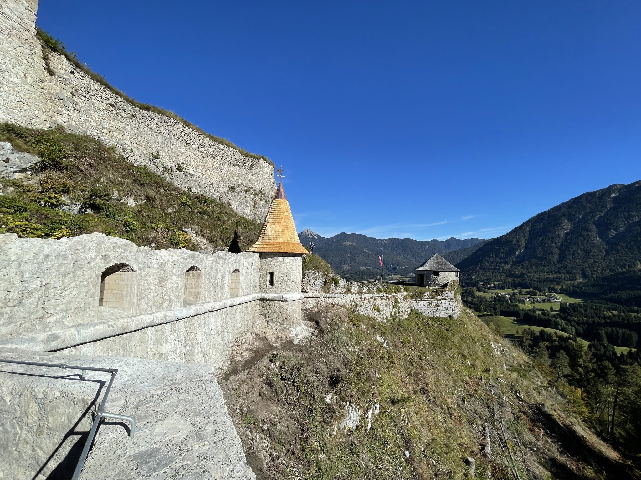 Denkmalschutz vs. Freizeitspaß: Burgenwelt Ehrenberg sucht die Balance ...