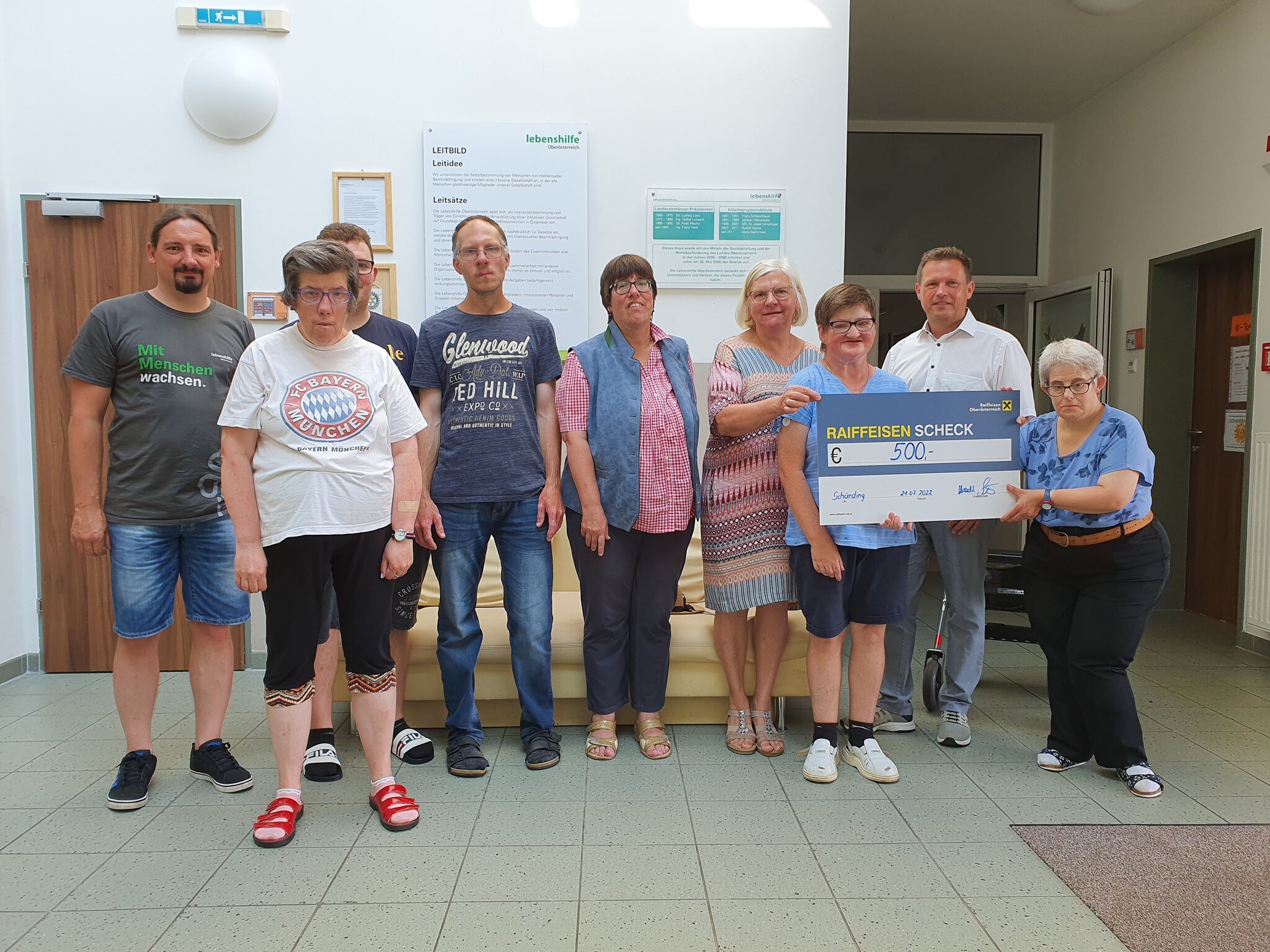 Wertschätzung: Kurhaus spendet Lebenshilfe Münzkirchen 500 Euro - Schärding