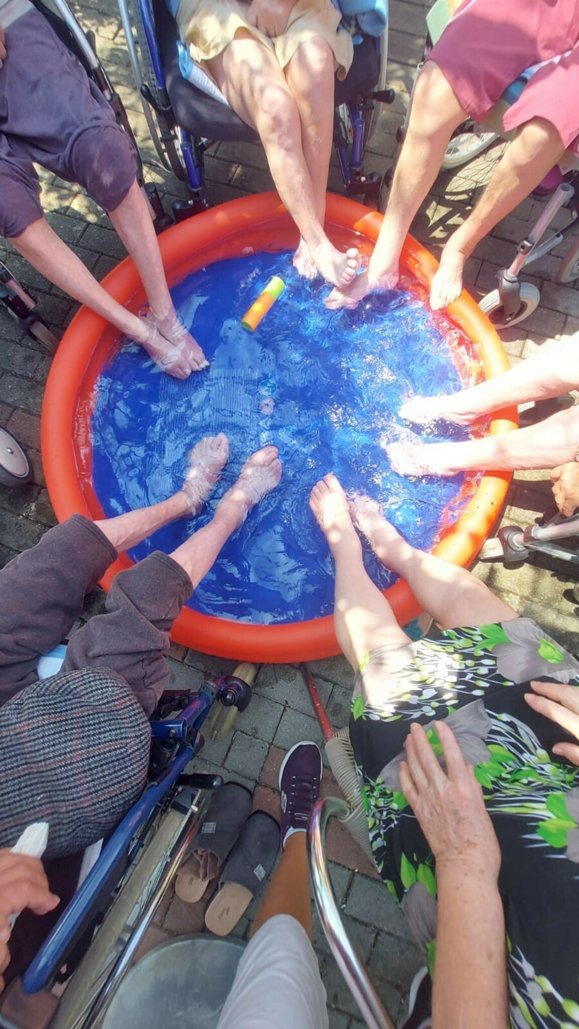 Bei der Hitze: Poolparty im Pflegeheim Strem - Güssing