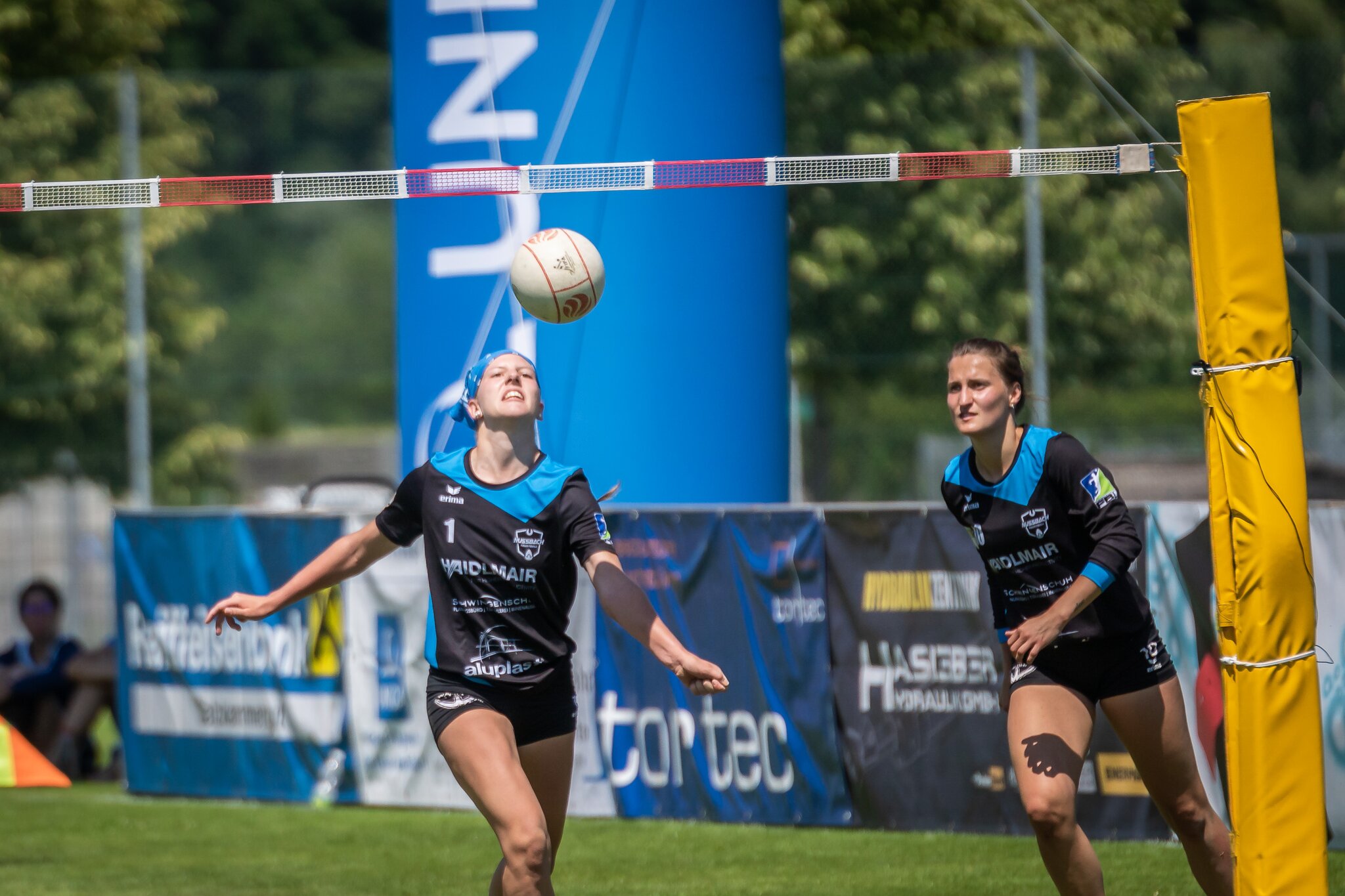 Faustball: Champions Cup Pleite für Nußbachs Damen - Kirchdorf