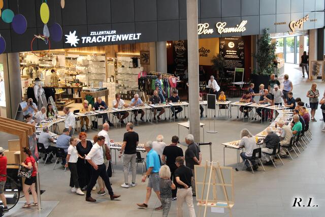 Markus Ragger im WEZ: Bildergalerie: Schach-Meister Markus Ragger im ...