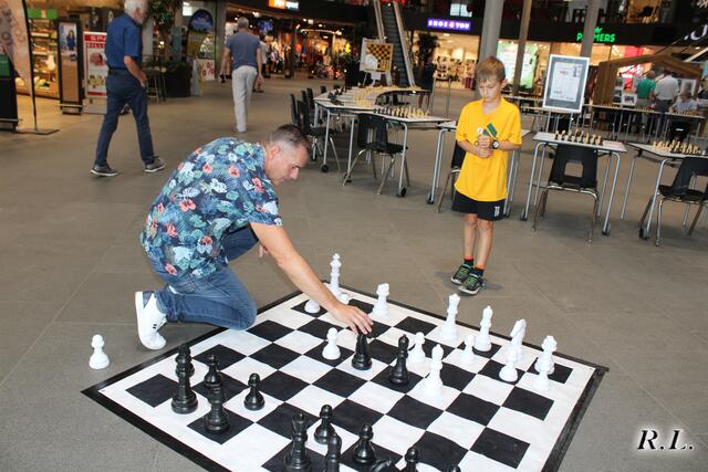 Markus Ragger im WEZ: Bildergalerie: Schach-Meister Markus Ragger im ...