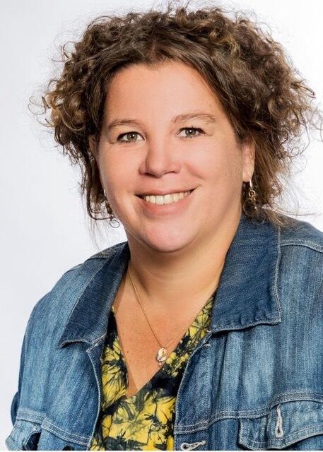 Neo-Autorin präsentiert Erstlingswerk: Mauerkirchnerin lässt die Seele ...