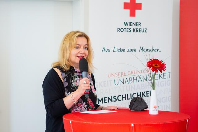 Wiener Rotes Kreuz: Tageszentrum "Das Stern" für Wohnungslose eröffnet ...
