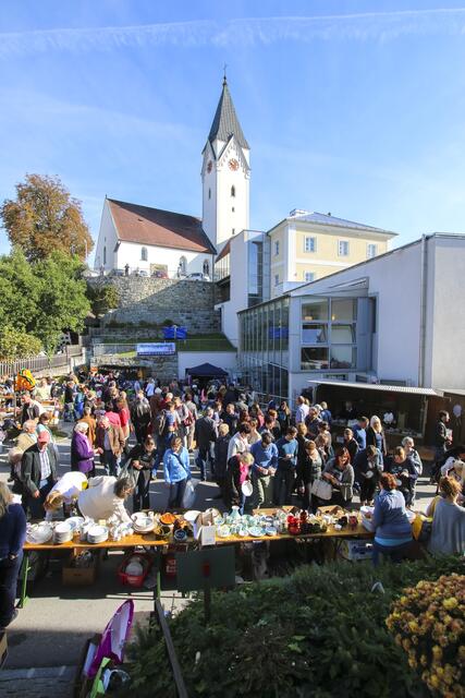4. September: Flohmarkt mit Pfarrfest in Bad Zell - Freistadt