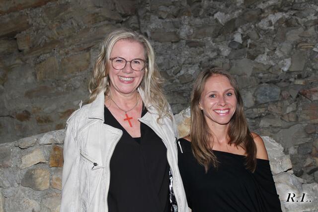 Bildergalerie: Katrin Rosenzopf "unErhoerte Lieder" auf Burg ...