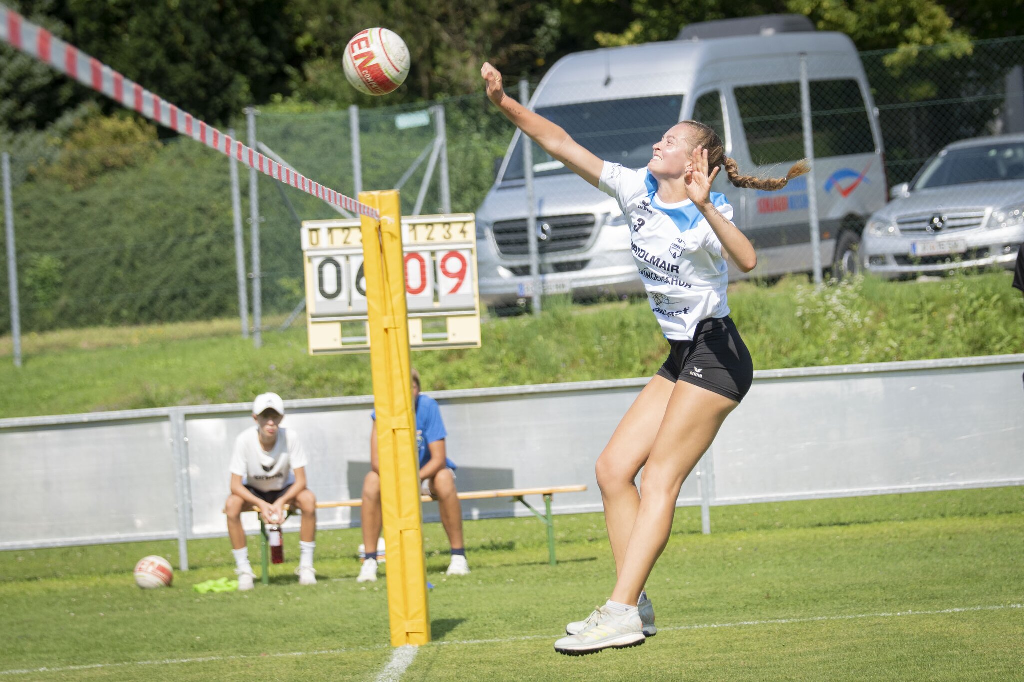 Faustball Bundesliga: Nußbach patzt im ersten Viertelfinale - Kirchdorf