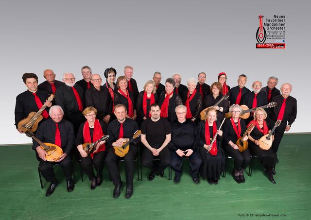 Favoriten: Mandolinen-Orchester im Festsaal der Bezirksvorstehung ...