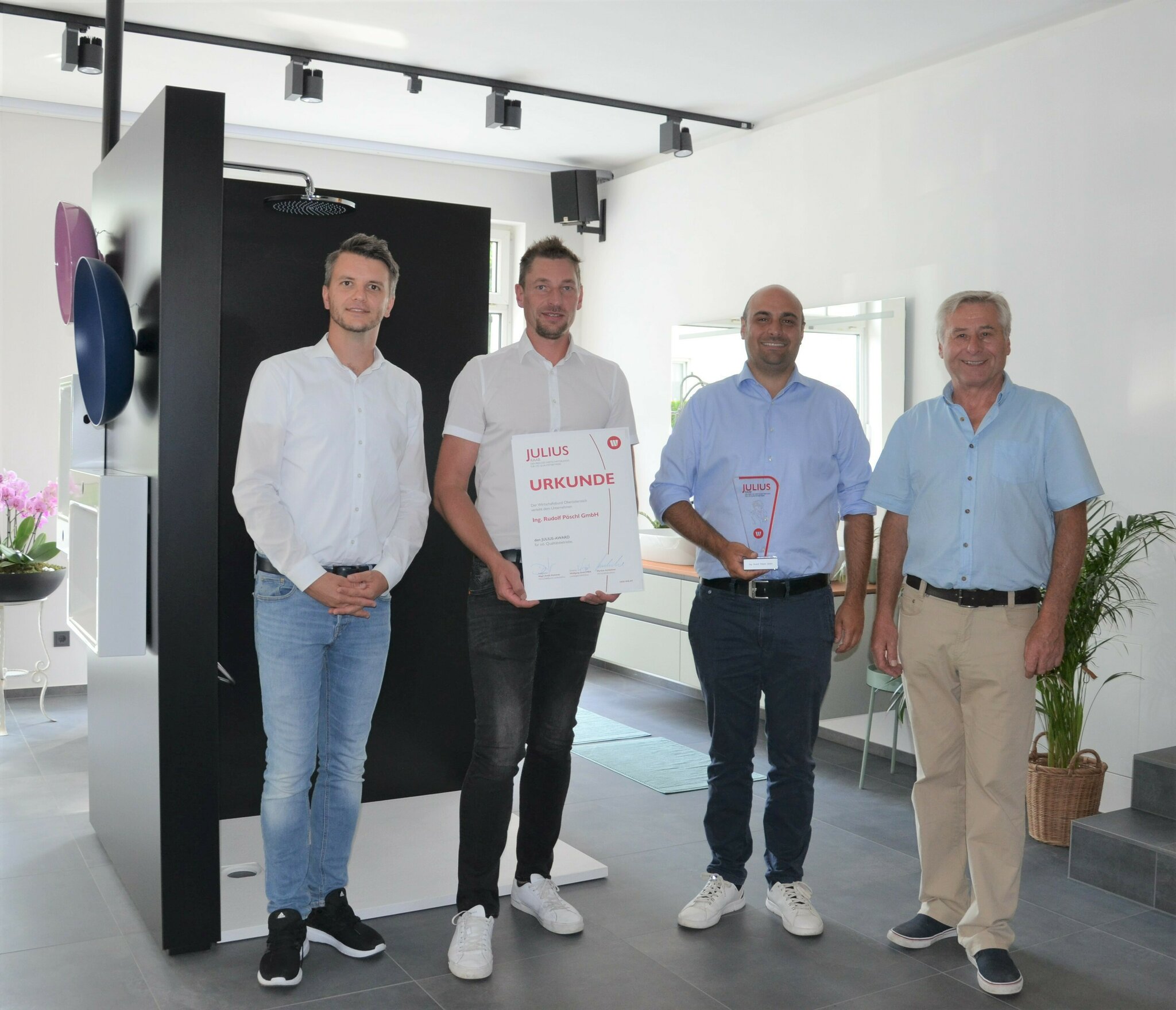 Wirtschaftsbund Rohrbach: Julius-Award für die Rudolf Pöschl GmbH ...