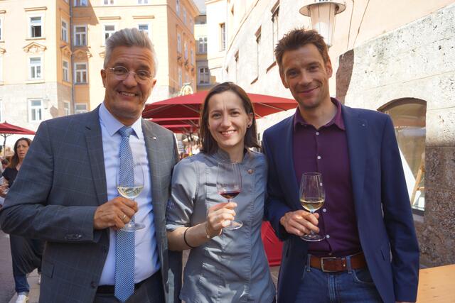 Weinfest in der Gassn: Stimmungsgeladenes Comeback in der Altstadt ...