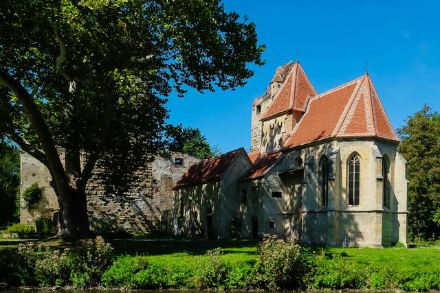 Schloss Pottendorf: Ausflugsziel Schloss Pottendorf Niederösterreich ...