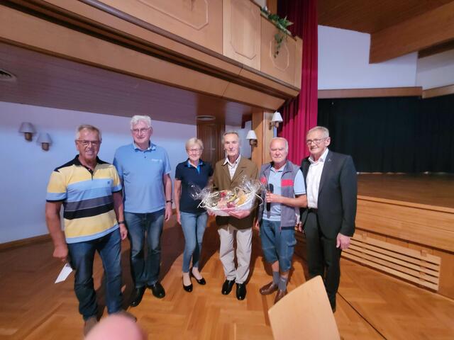 Österreichisches Sport- und Turnabzeichen: ÖSTA an leistungsstarke ...