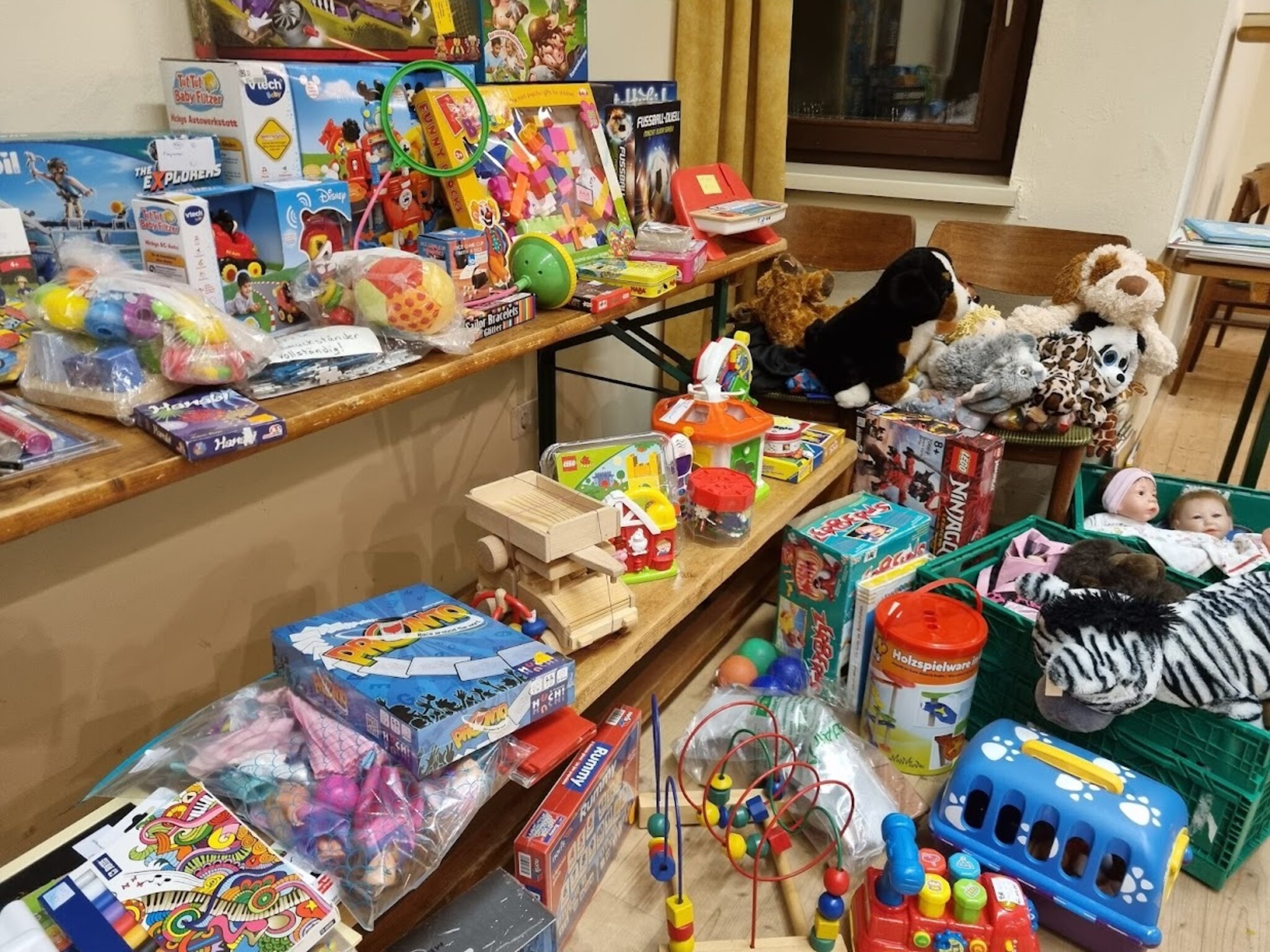 Pfarrsaal Oberneukirchen: Herbst/Winter Kinder-Kleider-Basar - Urfahr-Umgebung