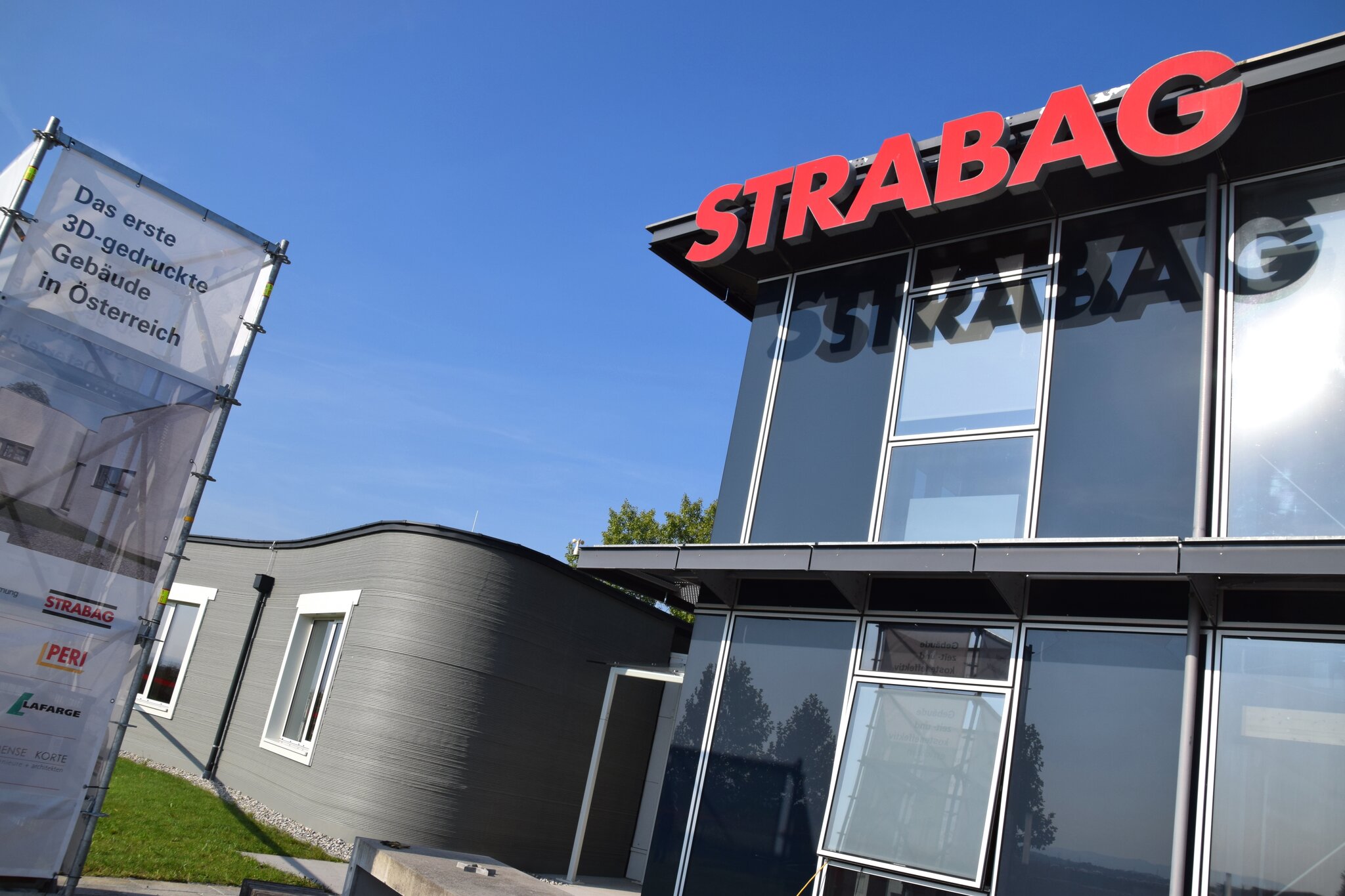 Strabag, Peri, Lafarge & Co.: In Hausleiten steht Österreichs erstes ...