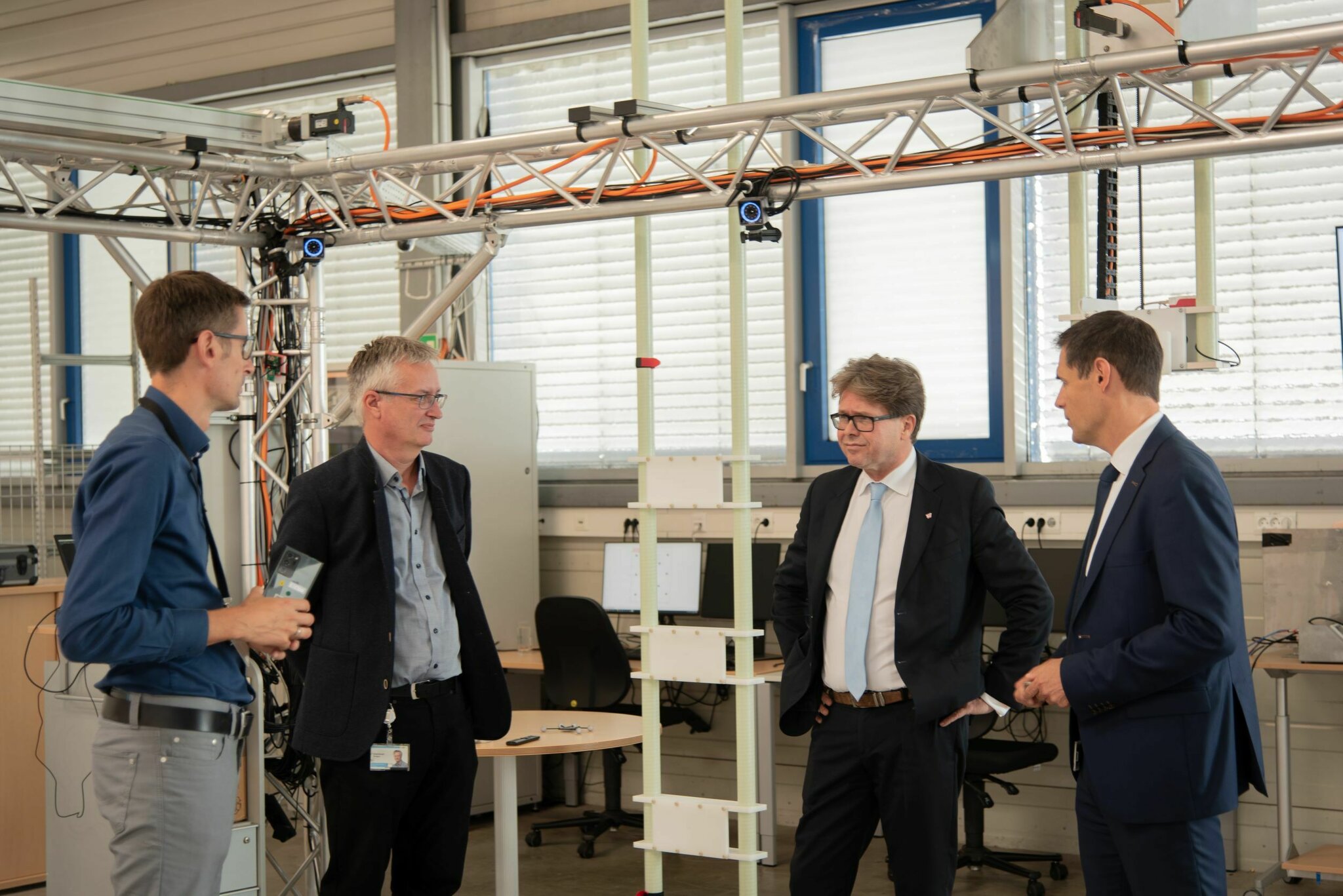 Gratkorn: Bundesminister Martin Polaschek bei NXP Austria zu Besuch ...