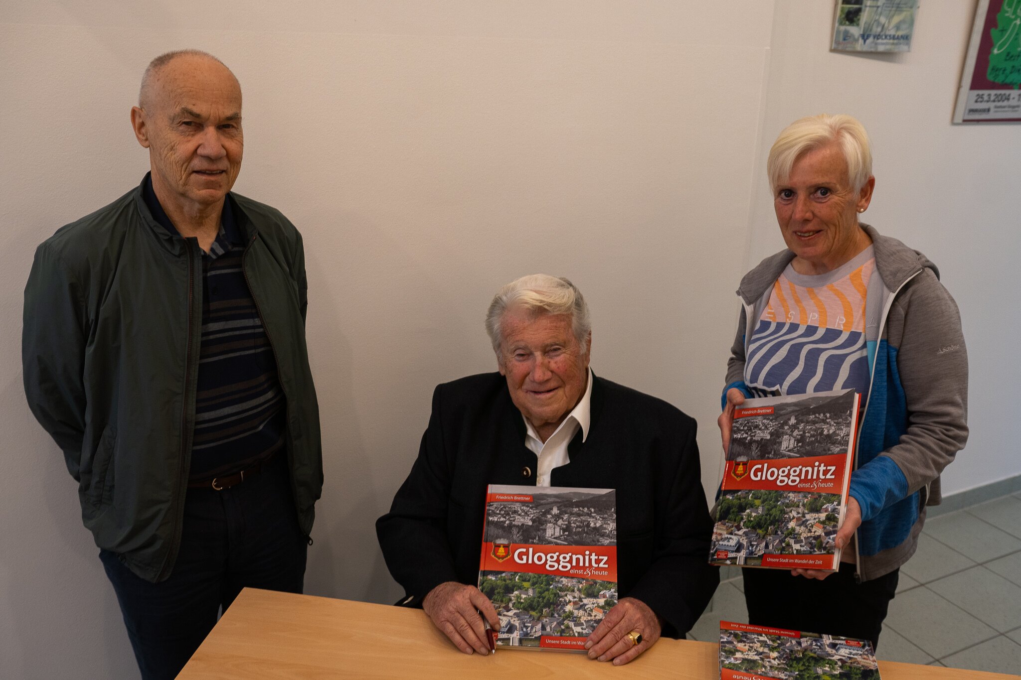 Buchpräsentation: Einblick in die Historie der Stadt Gloggnitz ...