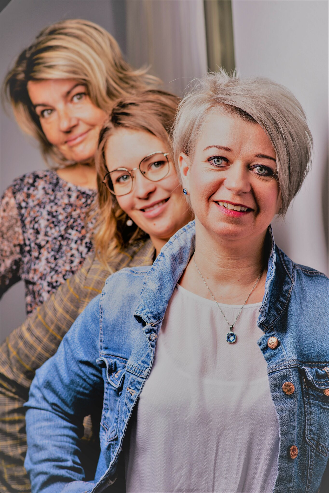 Wohlfühlzeit beim Friseur: Styling Salon Claudia fashion & more - Liezen