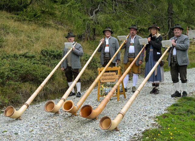 Alphorn- und Weisenbläser treffen am Katschberg: Alphorn ...