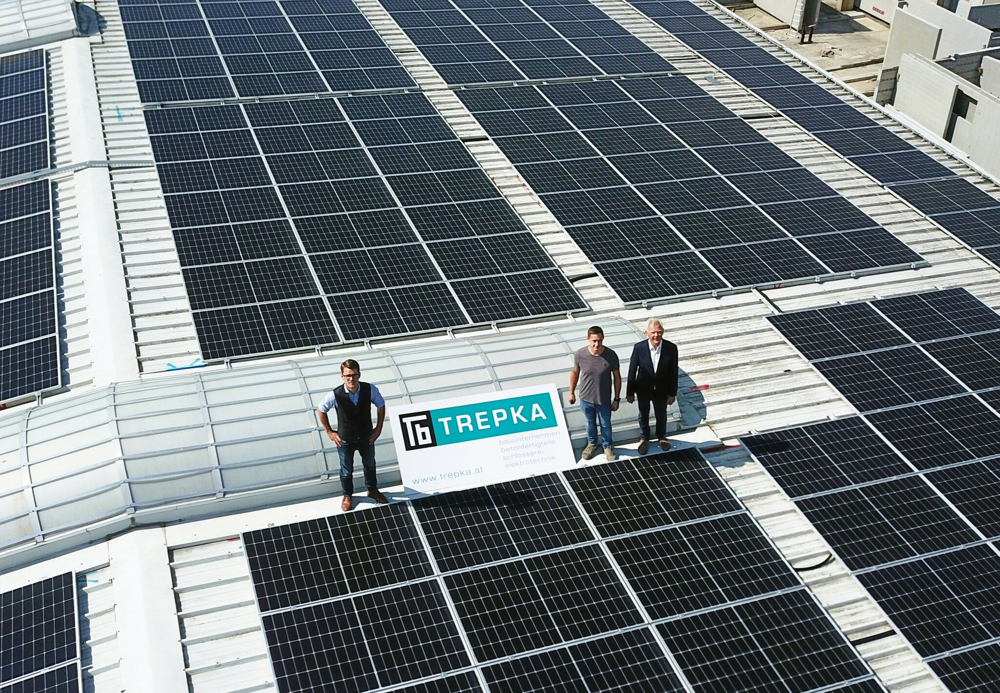 PV-Kraftwerk in Betrieb genommen: Trepka setzt auf Nachhaltigkeit ...