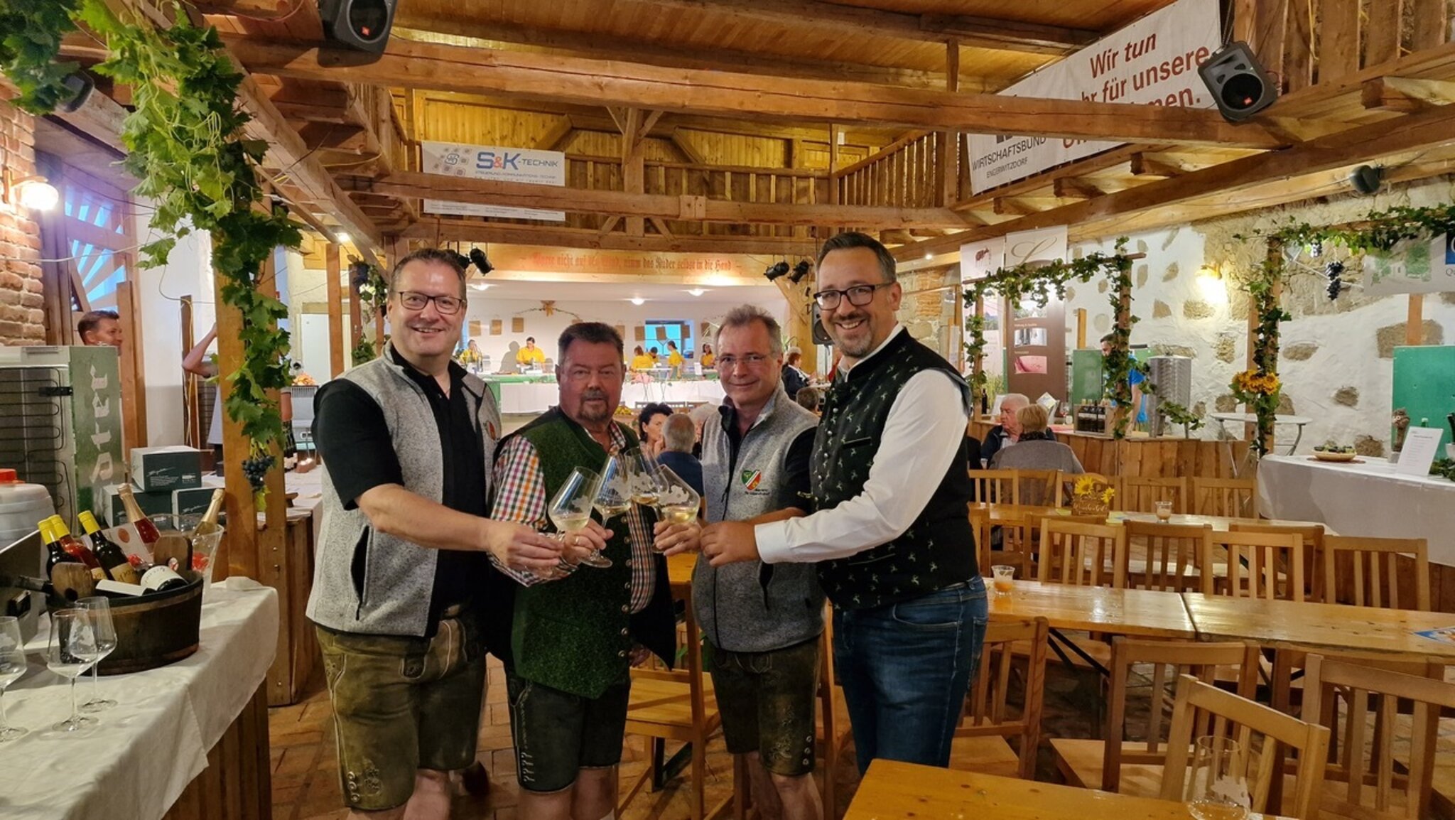 Engerwitzdorfer Weinherbst: Kulturstadl Reckeneder war wieder größter ...