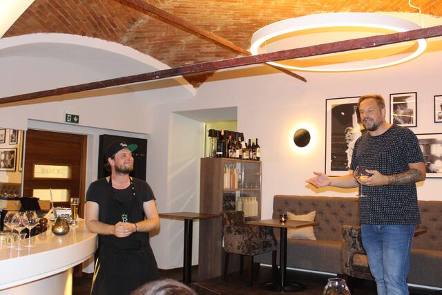 Von Wurzeln bis zum Kaviar: Unterirdisches Restaurant "Terra" in Stainz ...