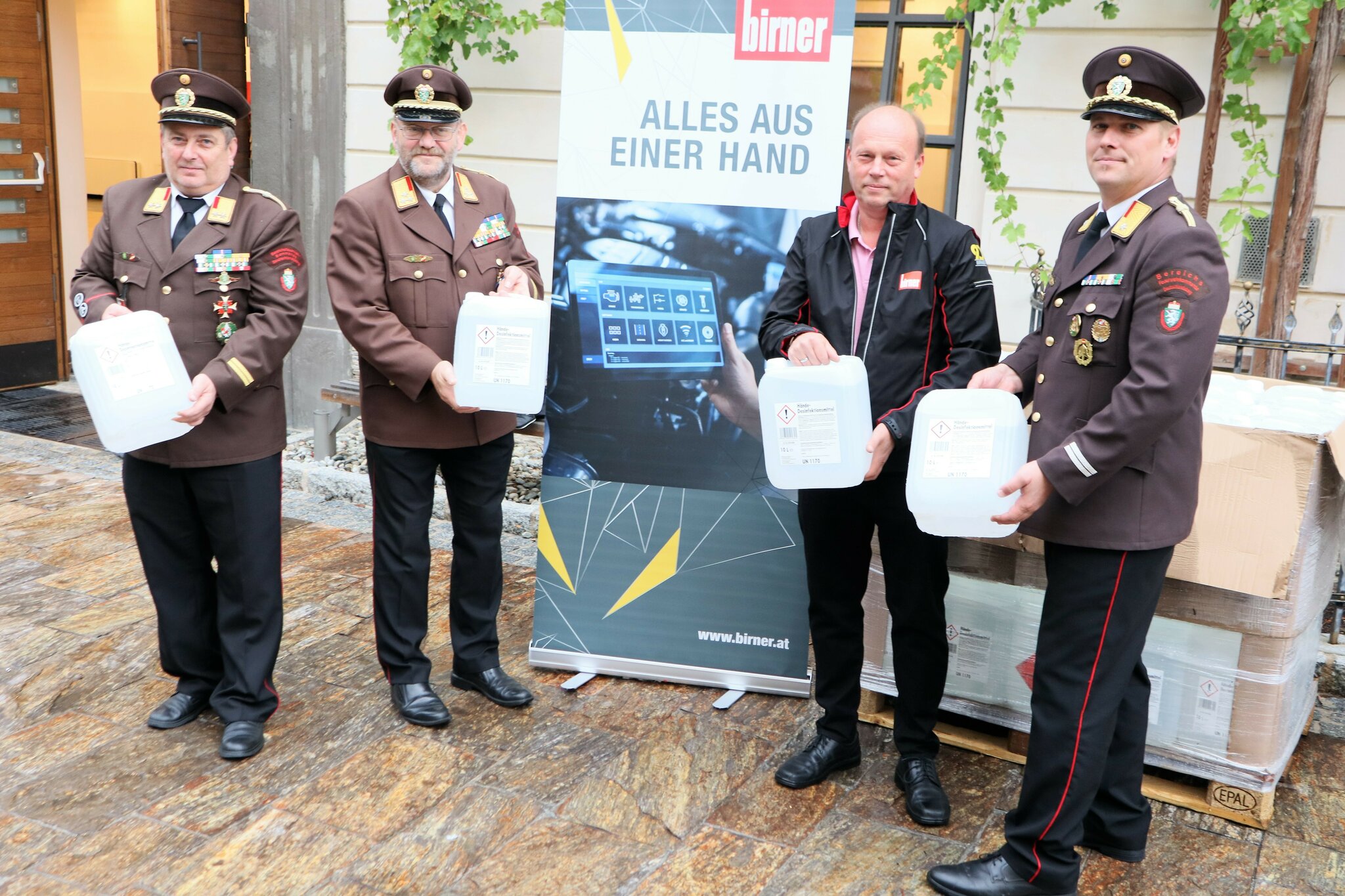 Initiator LM Christian Zenz.: Desinfektionsmittel für alle steirischen ...