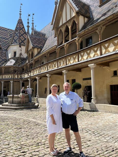 Porträt zur Bundespräsidentenwahl: Das ist Kandidat Walter Rosenkranz