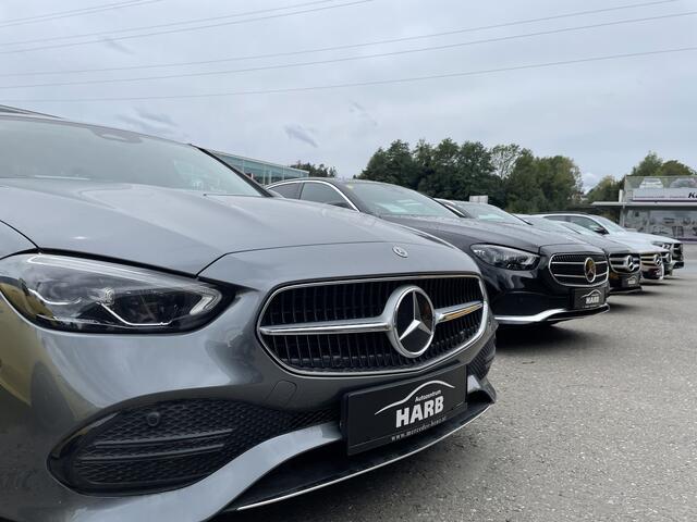 Ein Wochenende - zweimal Autoschau in Weiz: Mercedes Harb und Seat Harb ...