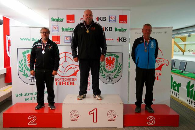 Schiesssport: Gold für Absamer Manfred Tanzer bei Landesmeisterschaften ...