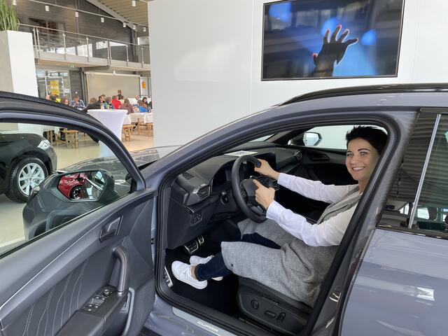 Ein Wochenende - zweimal Autoschau in Weiz: Mercedes Harb und Seat Harb ...