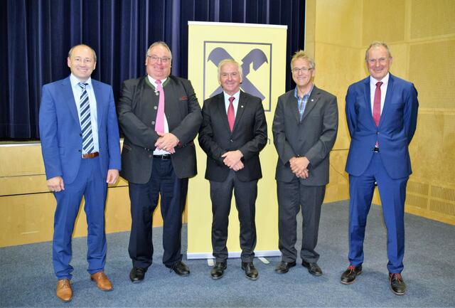 Raiffeisenbank St. Ulrich-Waidring: Raiffeisenbank: Steigerung in allen ...