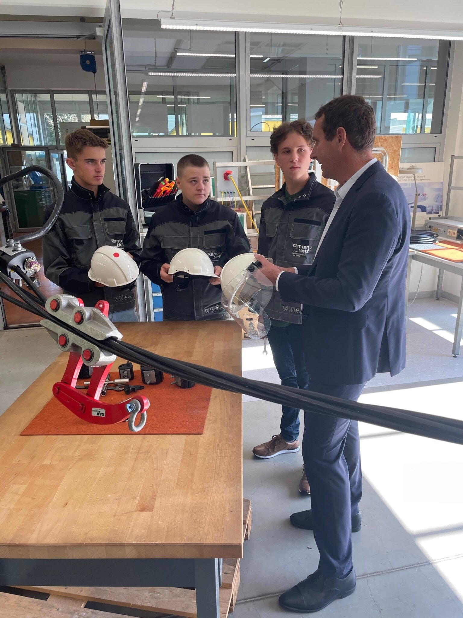 Lehrlinge in der Kelag und Kärnten Netz: Zunehmende Bedeutung der ...