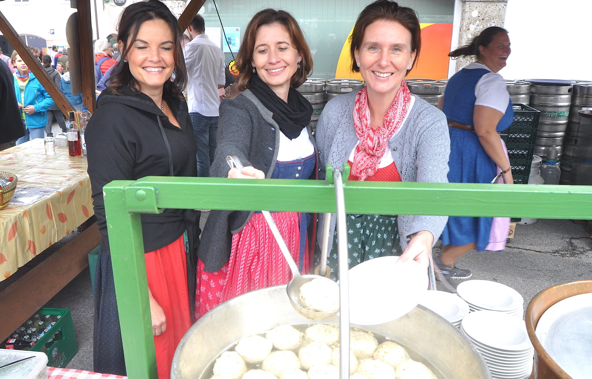 40. Knödelfest St. Johann: Tausende feierten das Knödel-Comeback ...