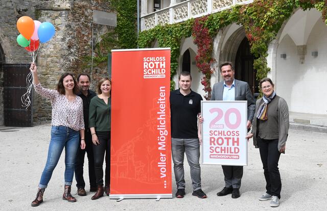 Schloss Waidhofen: 20 Jahre Schloss Rothschild im Besitz der Stadt ...