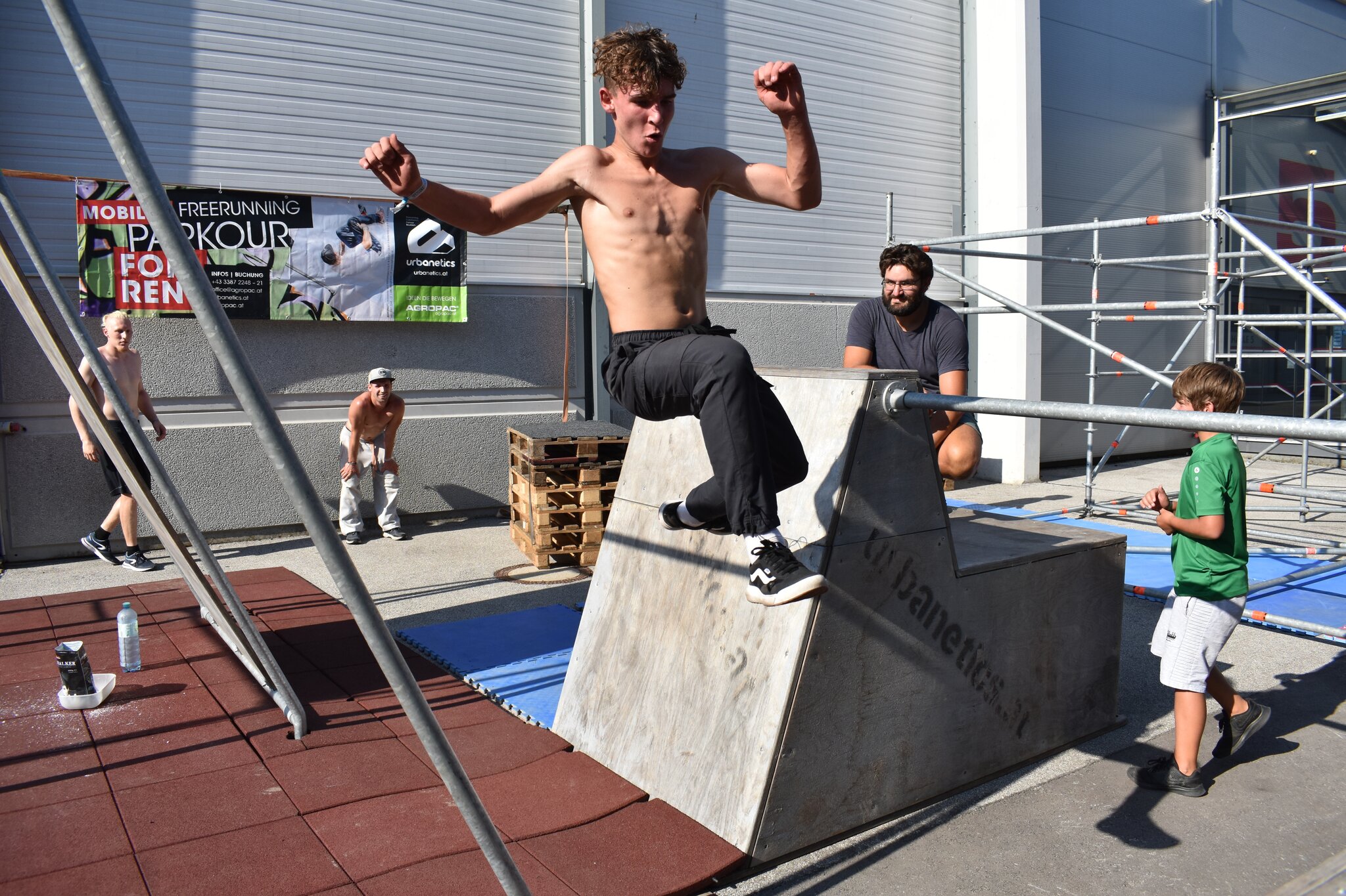 Leon Schlagradl: Ein Lehrling mit Sprungkraft - Ried