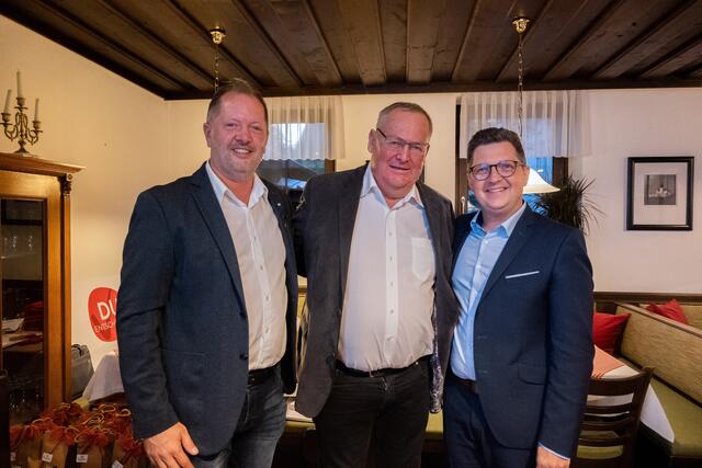 SPÖ Pregarten: Obmann Skrzipek bestätigt, treue Mitglieder geehrt ...