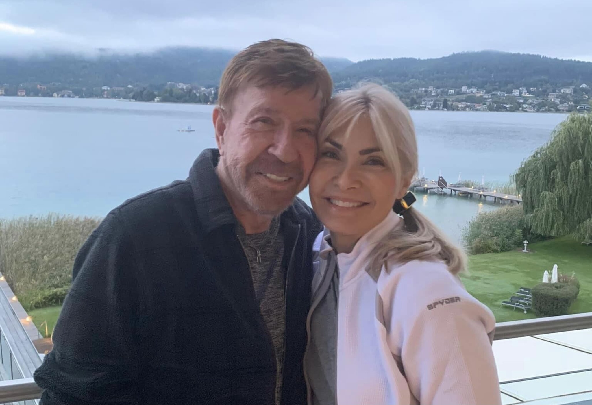Action-Star am Wörthersee: Ja, DER Chuck Norris „chillte“ in Maria ...