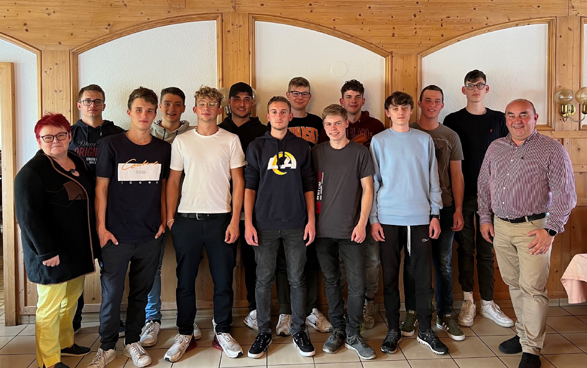 Bezirk Melk: Musterung der Burschen aus Münichreith-Laimbach - Melk