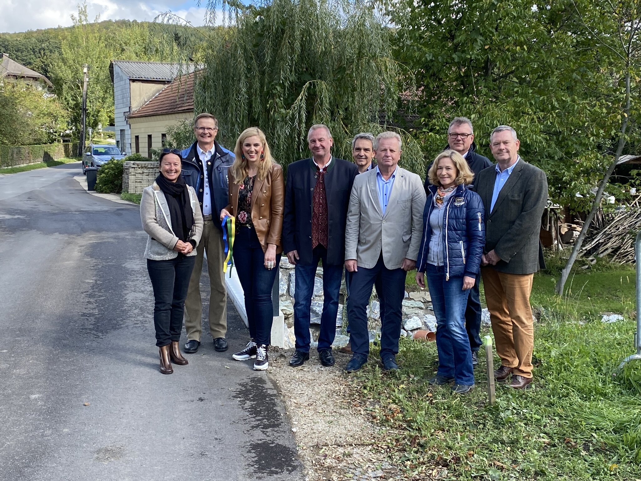 Breitenfurt: Neue Brücke "An der Reichen Liesing" eröffnet - Mödling