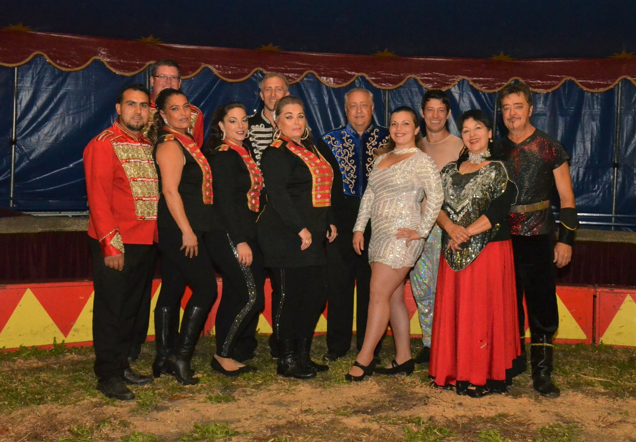 Zirkus Althoff: Eintauchen in die Welt der Artisten und Attraktionen ...