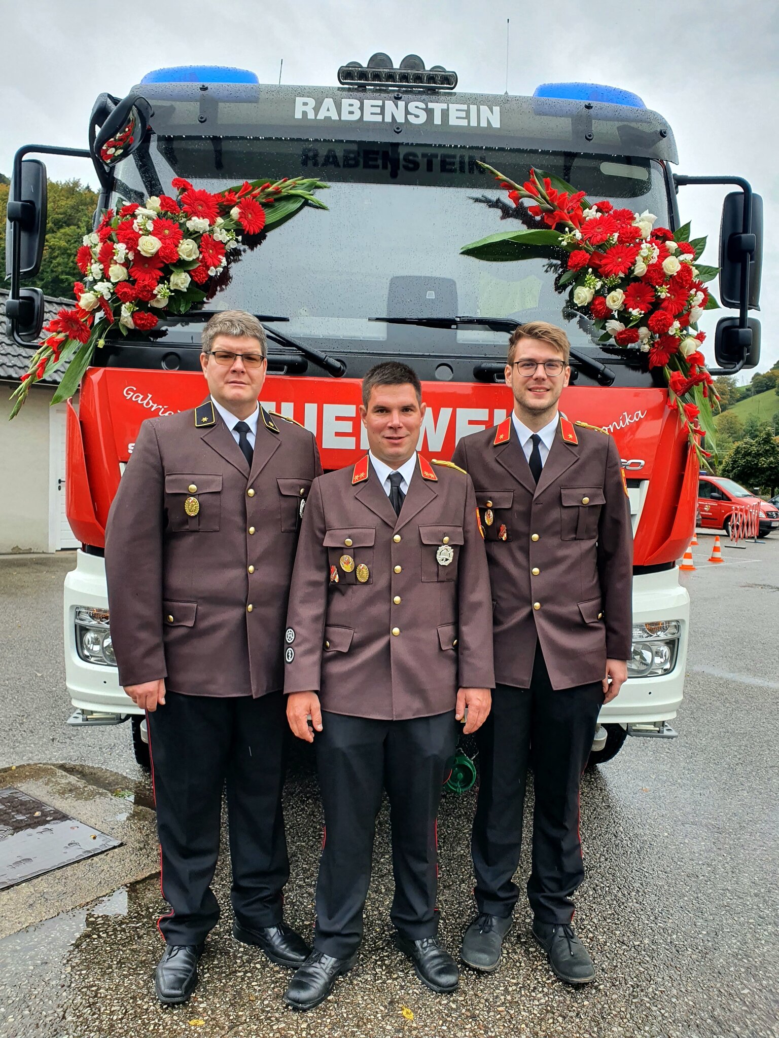 Rabenstein: 140 Jahre Jubiläumsfeier mit Fahrzeug-und Pumpensegnung ...