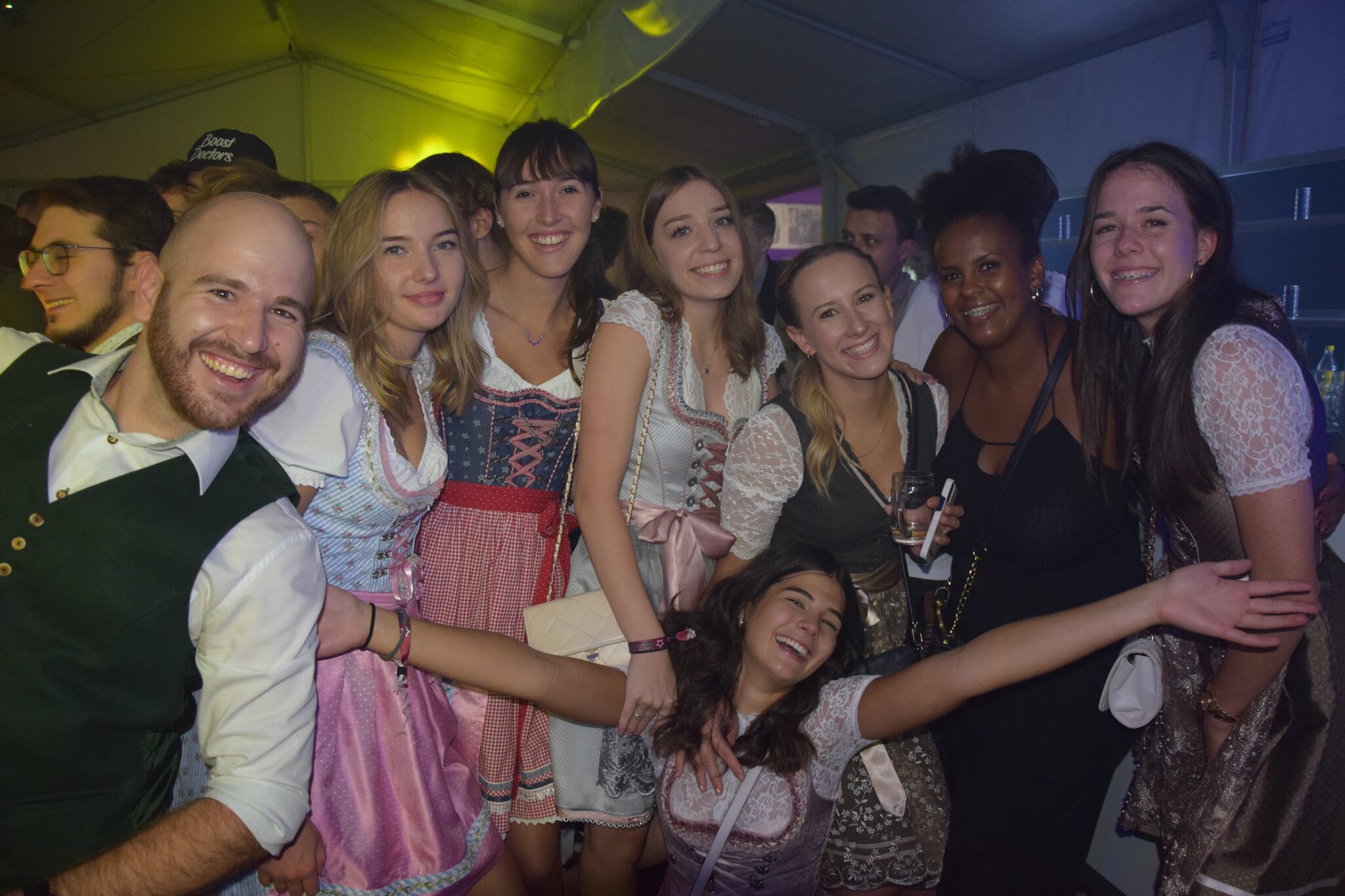 Oktoberfest: Wiesn-Party in der Gernot-Arena in Jennersdorf - Jennersdorf