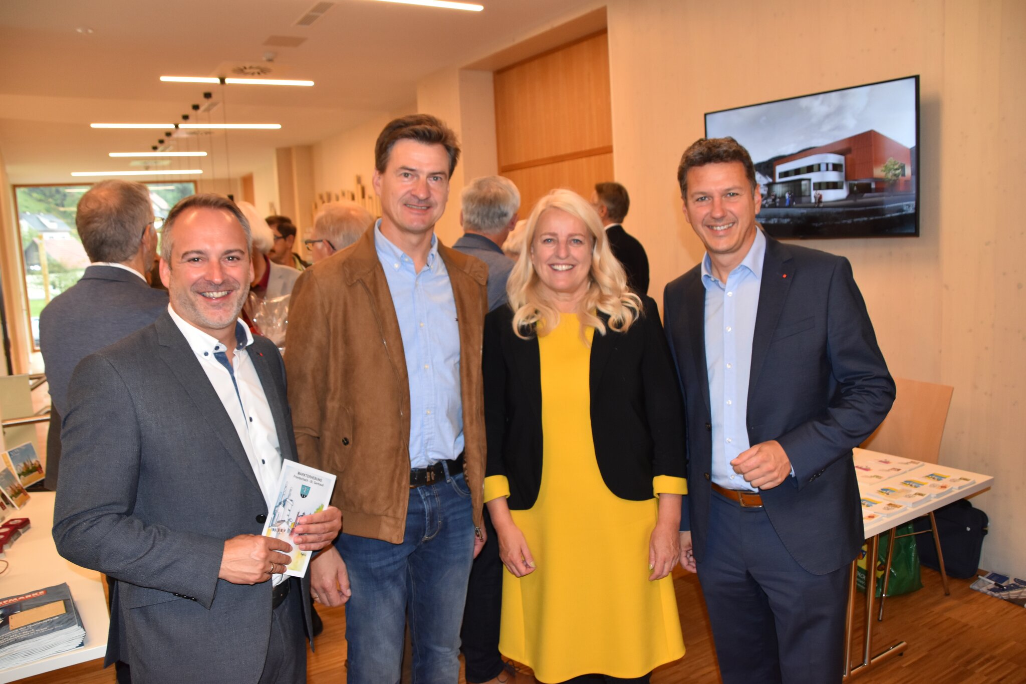 Fotoserie: "artBOX" in Frantschach-St. Gertraud offiziell eröffnet ...