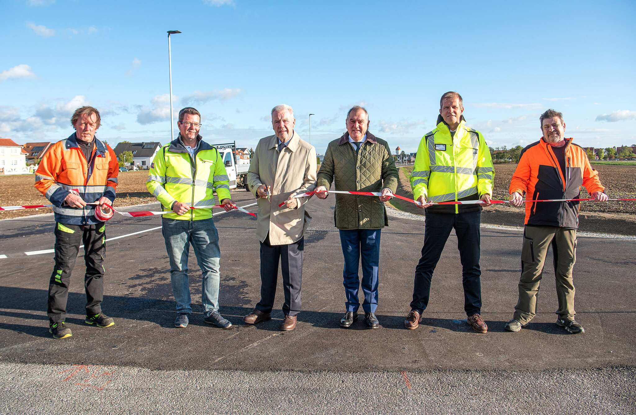 Aspanger Zeile verlegt: Weiterer B54-Unterführung-Bauvorschritt ...