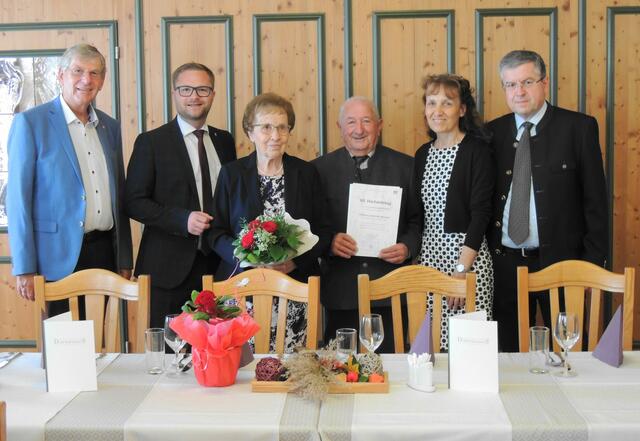Personalia: Diamantene Hochzeit in Mistelbach - Mistelbach