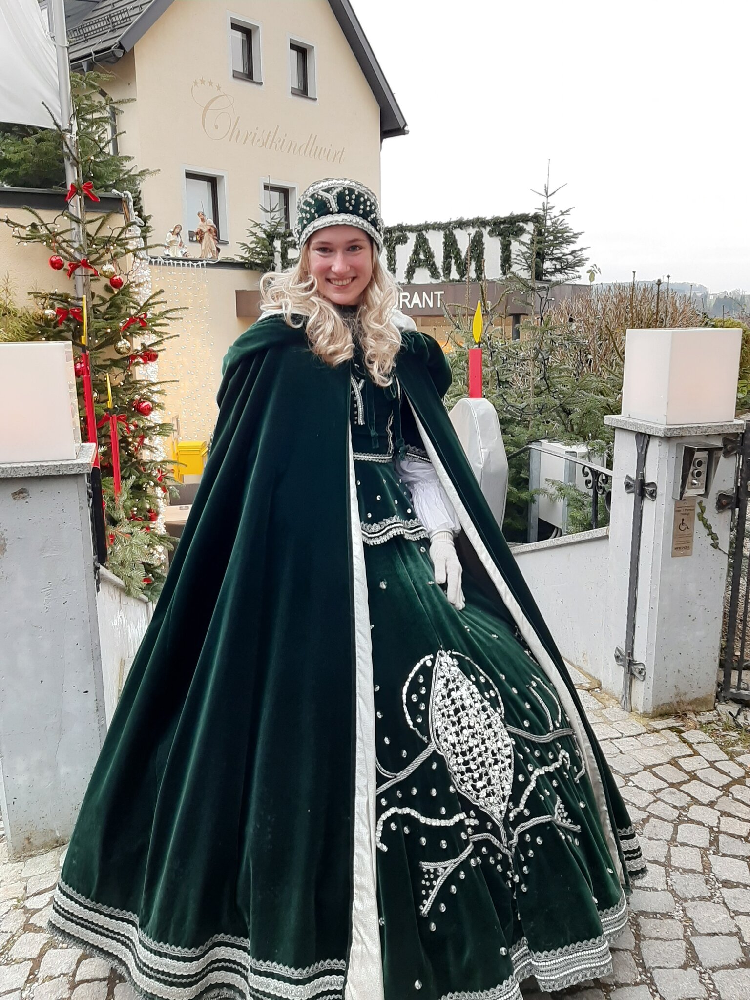 Christkind statt Nikolaus: Infoabend zum Ballonstart in Christkindl ...